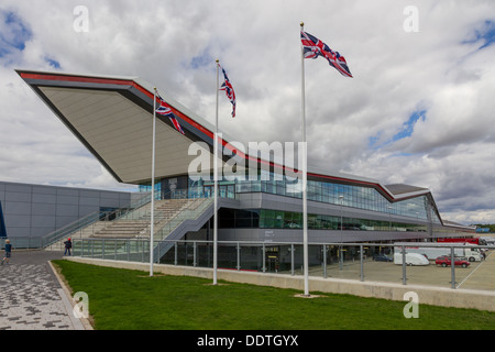 The Wing Pit Building at Silverstone Racing Circuit Stock Photo - Alamy