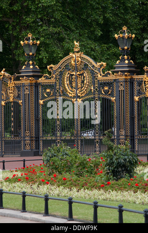 Wrought iron gates of the Buckingham Palace, in the back the St James ...
