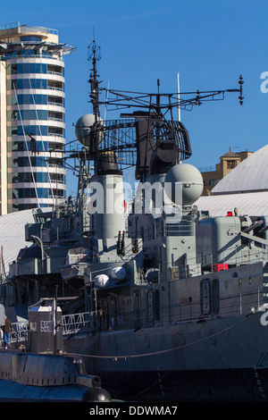 HMAS Vampire at the Australian National Maritime Museum in Darling ...