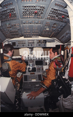 Inside the Space Station Processing Facility at NASA’s Kennedy Space ...