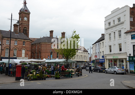 Shops in the Market Town of Louth, the Lincolnshire Wolds Stock Photo ...