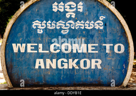Bilingual "Welcome to Angkor" sign in both English & Khmer, Siem Reap ...