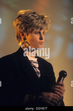 HAZEL DEAN English pop singer about 1985 Stock Photo - Alamy