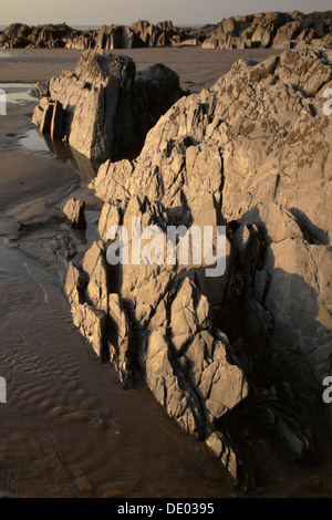 Sunset view on the beach at Rockham Bay, nr Mortehoe, nr Woolacombe ...
