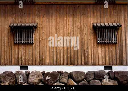 Traditional japanese lattice windows and architecture in Kyoto Japan ...