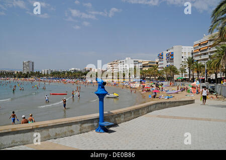 Platja de Llevant or Playa de Levante, beach in Salou, Tarragona ...