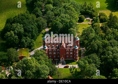 Aerial view, castle hotel, Spyker Castle, Schwedenschloss, Glowe, Rügen ...