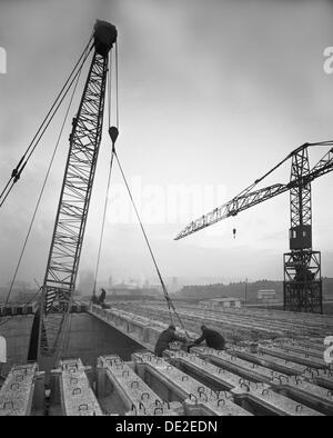 Tinsley Viaduct under construction, Meadowhall, near Sheffield, South ...