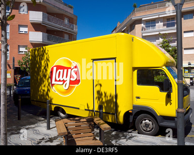 Lays chips in light blue packet. Lay's potato wafers of salt and pepper ...