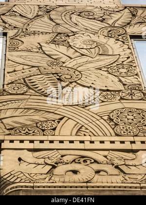 Terra-cotta Frieze on the Chanin Building, NYC Stock Photo - Alamy