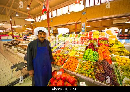 Kuwait, Kuwait City, old souq, market Stock Photo - Alamy