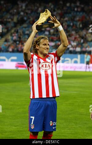 DIEGO FORLAN ATLETICO MADRID TROPHY ATLETICO MADRID HSH NORDBANK Stock ...