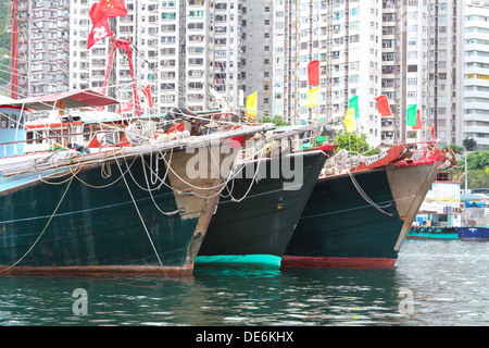 Tanka boat people living on boats in Aberdeen Harbour Hong Kong China ...