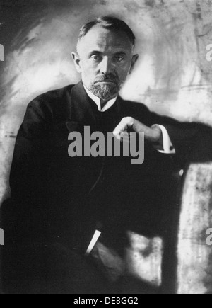 Portrait of Leonid Borisovich Krasin (1870-1926), 1921. Artist: Andreev ...