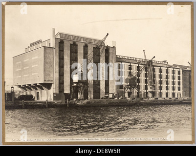 De Zwijger Warehouse, built in the 1920s-1930s, is a significant ...