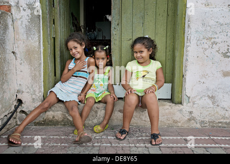 Cuba, Santiago, cuban girls in folklorics costume Stock Photo - Alamy