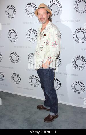 CHINA BEACH (TV) BRIAN WIMMER Stock Photo - Alamy