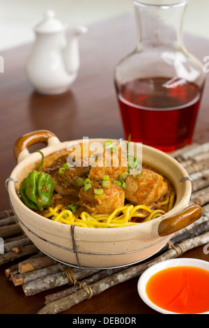 Spicy Chili Oil Chicken Noodles Stock Photo - Alamy