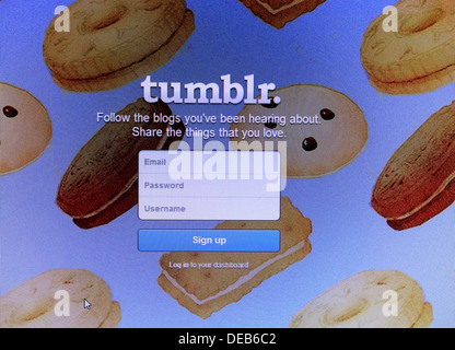 Tumblr blog website Stock Photo - Alamy