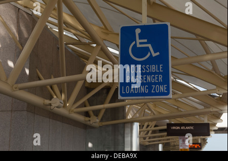 Orlando International Airport Curbside Handicap accessible Loading zone ...