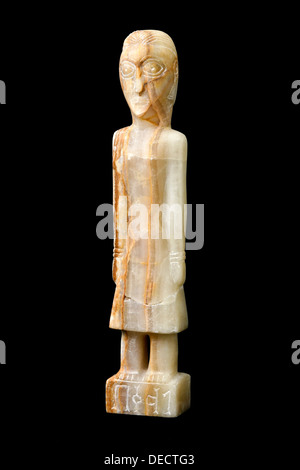 Ancient carved statue excavated in Yemen Stock Photo - Alamy