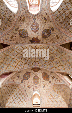 Wall painting inside the Ali Qapu palace, Isfahan, Iran Stock Photo - Alamy