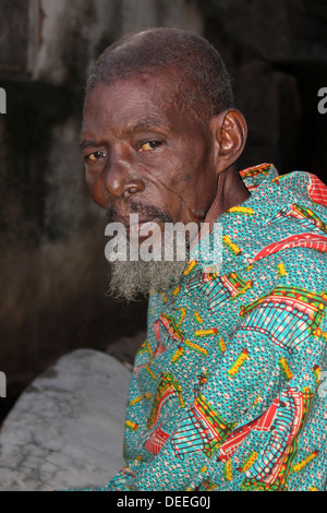 Talensi man of Tongo, Ghana, with tribal scarring on face Stock Photo ...