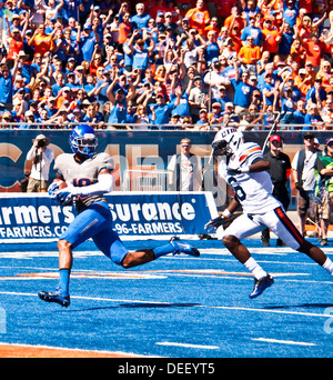 Bose State University football team playing game at Bronco Stadium in ...