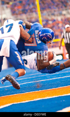 Bose State University football team playing game at Bronco Stadium in ...