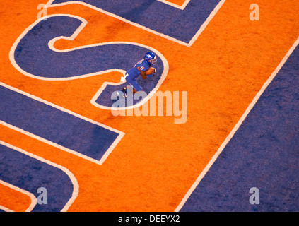 Bose State University football team playing game at Bronco Stadium in ...