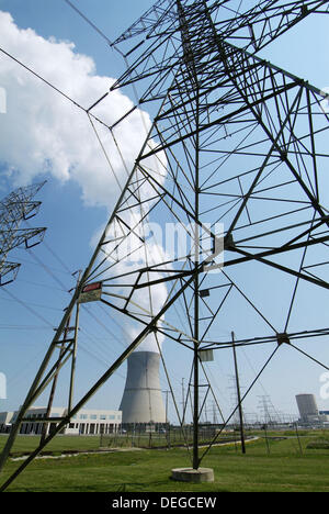 The Davis Besse electrical nuclear power plant at Oak Harbor Ohio Stock ...