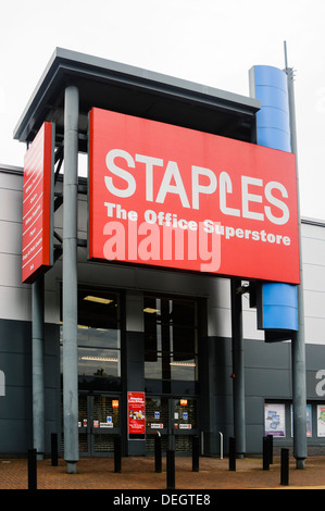Staples office supply store UK Stock Photo - Alamy