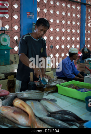 Fresh fish market, Labuan, Malaysia Stock Photo - Alamy