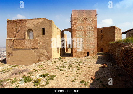 Spain Huesca templar castle of Monzon Stock Photo: 1392337 - Alamy
