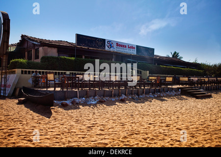 Beach cafe and bar at Calangute Beach, Goa Stock Photo - Alamy