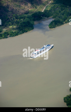The Galliard Cut, Panama Canal, Panama, Central America Stock Photo - Alamy