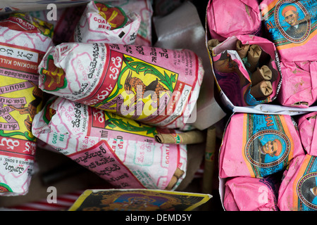 Indian Beedies / Beedi / Cigarettes Stock Photo - Alamy