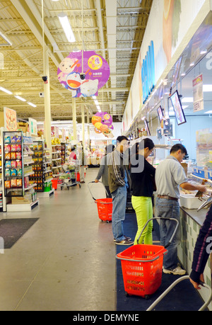 Chinese supermarket in Toronto, Canada Stock Photo - Alamy