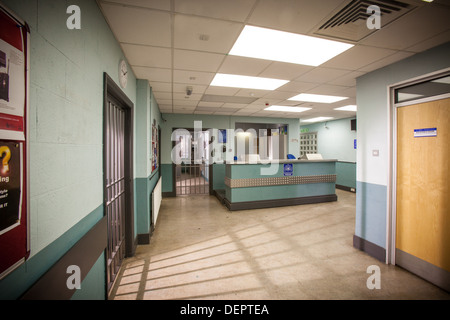 Police station custody suite and cell Stock Photo - Alamy