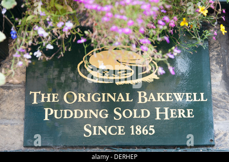 The Original Bakewell Pudding shop in Bakewell Derbyshire Peak District ...