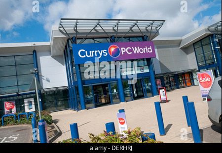 Pc world computer store England uk Stock Photo - Alamy