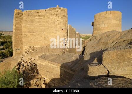 Old Marib dam Yemen Stock Photo - Alamy