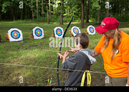 New Boston, Michigan - Boy Scouts learn archery at a weekend gathering ...