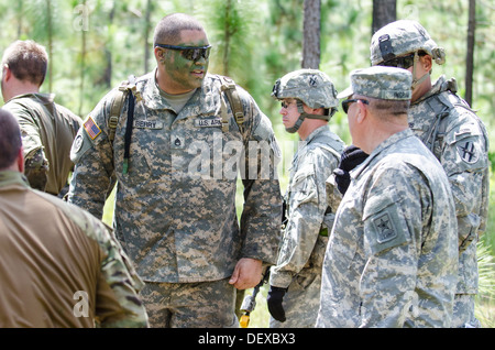 Georgia Army National Guard Staff Sgt. Stephen Williamson ...