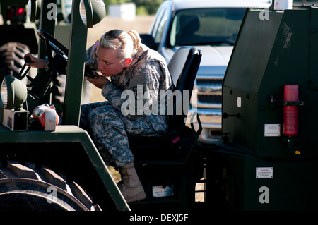 Army Staff Sgt. Lynda Santiago, a supply sergeant with the Colorado ...
