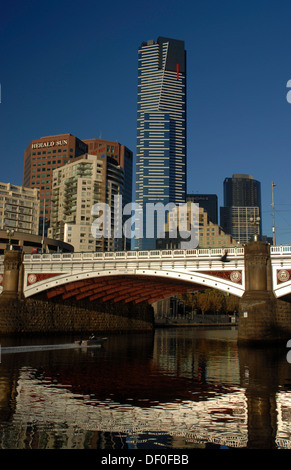 The skyline of Melbourne and Princes Bridge at daytime Stock Photo - Alamy