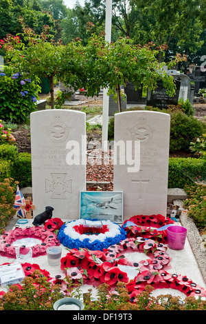 Grave of Wing Commander Guy Gibson VC and Squadron Leader Jim Warwick ...