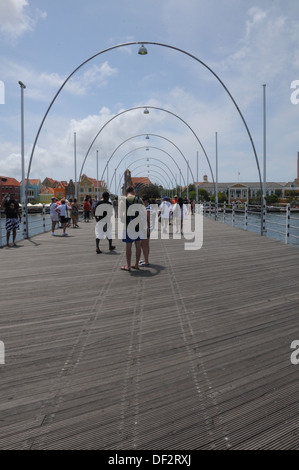 Curaçao floating bridge Caribbean islands Stock Photo - Alamy