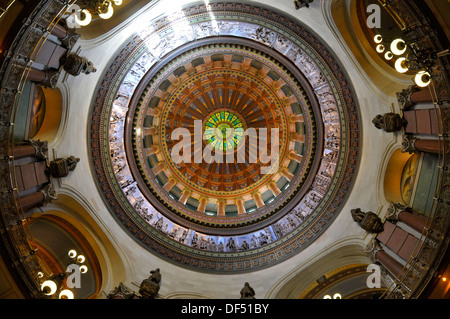 ILLINOIS Springfield Interior of State Capitol building stained glass ...
