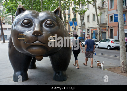 Fernando Botero sculpture. Title: The cat. Rambla del Raval. Barcelona ...